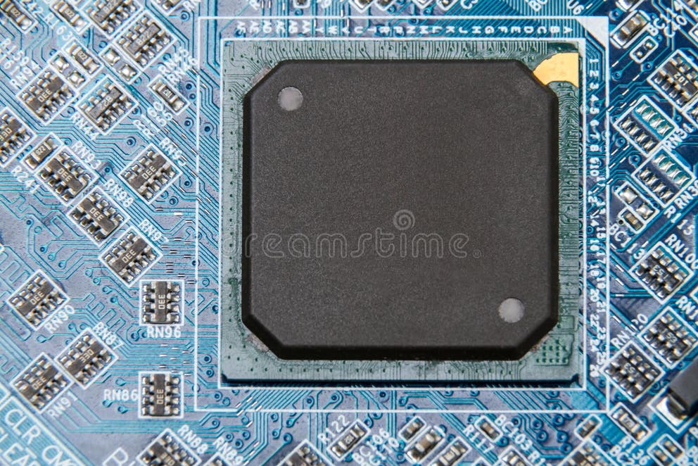 Large Chip on Printed Circuit Board Stock Photo - Image of circuit ...