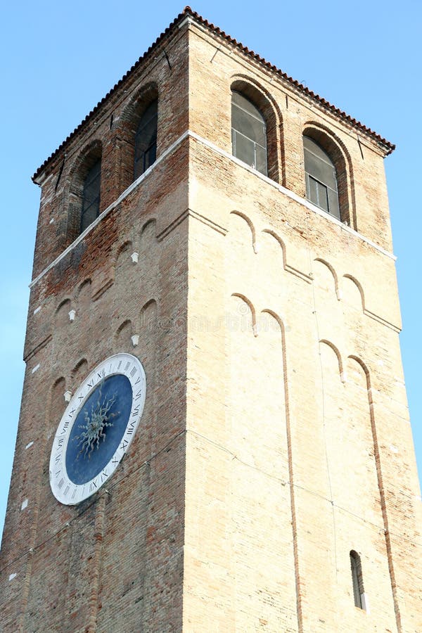 Large Clock Roman Numerals Stock Images - Download 134 Royalty Free Photos