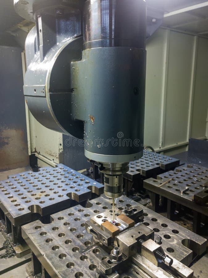 Large Cnc Milling Rotary Head Making Measurements with Contact Probe in ...