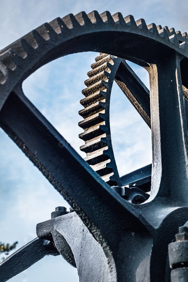 18+ Cog large Free Stock Photos - StockFreeImages