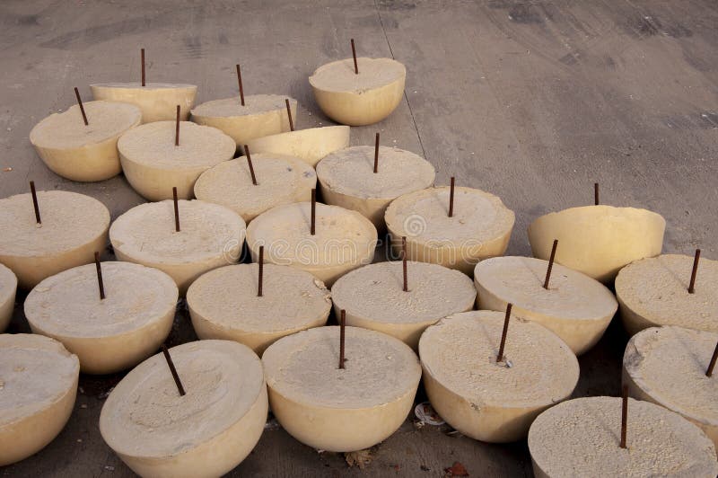 Large Concrete Building Materials of a Round Shape Intended for ...
