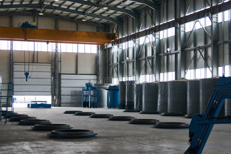 Large Concrete Factory Warehouse Interior Stock Image - Image of ...