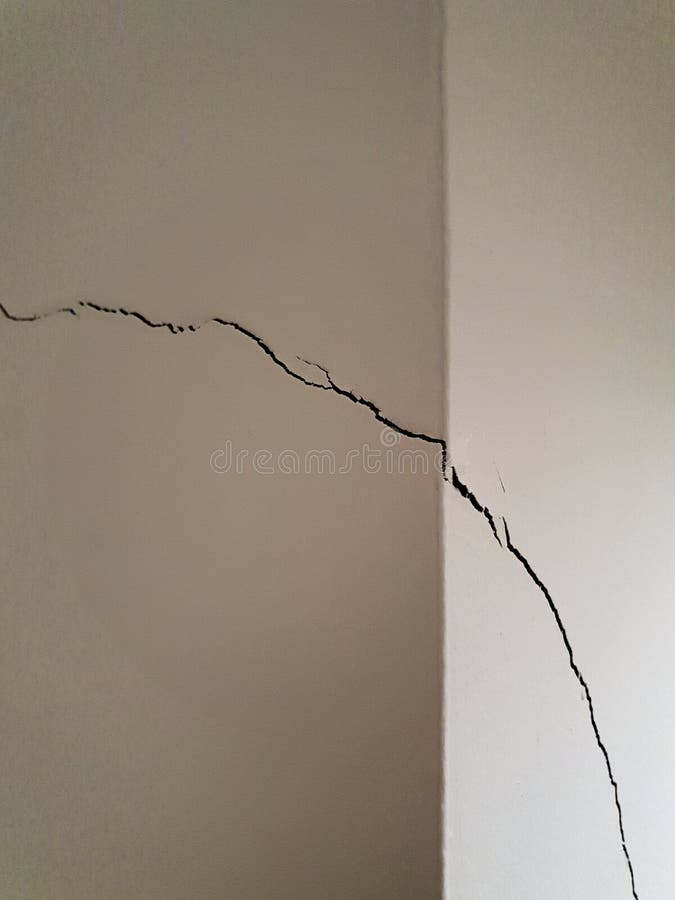 Large Crack on Corner of Painted Wall Stock Image - Image of abstract ...