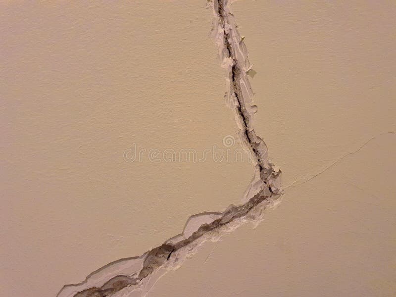 Large Crack on a Painted Plaster Wall Stock Photo - Image of painted ...