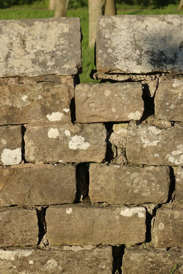 Large Crack in Stone Wall of Rectangular Blocks Stock Image - Image of ...