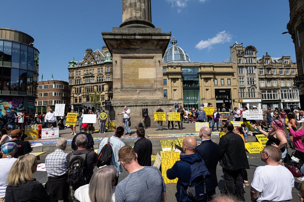 Large Crowd of People Gathering To Protest and Demonstrate Editorial ...
