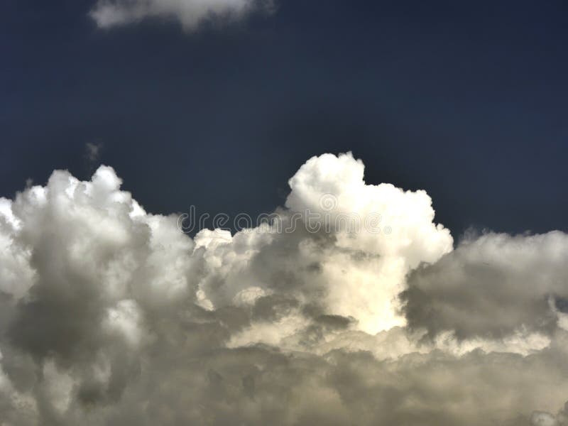 Large Cumulus Cloud Big Clouds Stock Photo - Image of ozone, storm ...