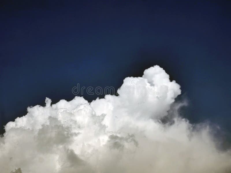 Large Cumulus Cloud Big Clouds Stock Image - Image of atmosphere, peace ...