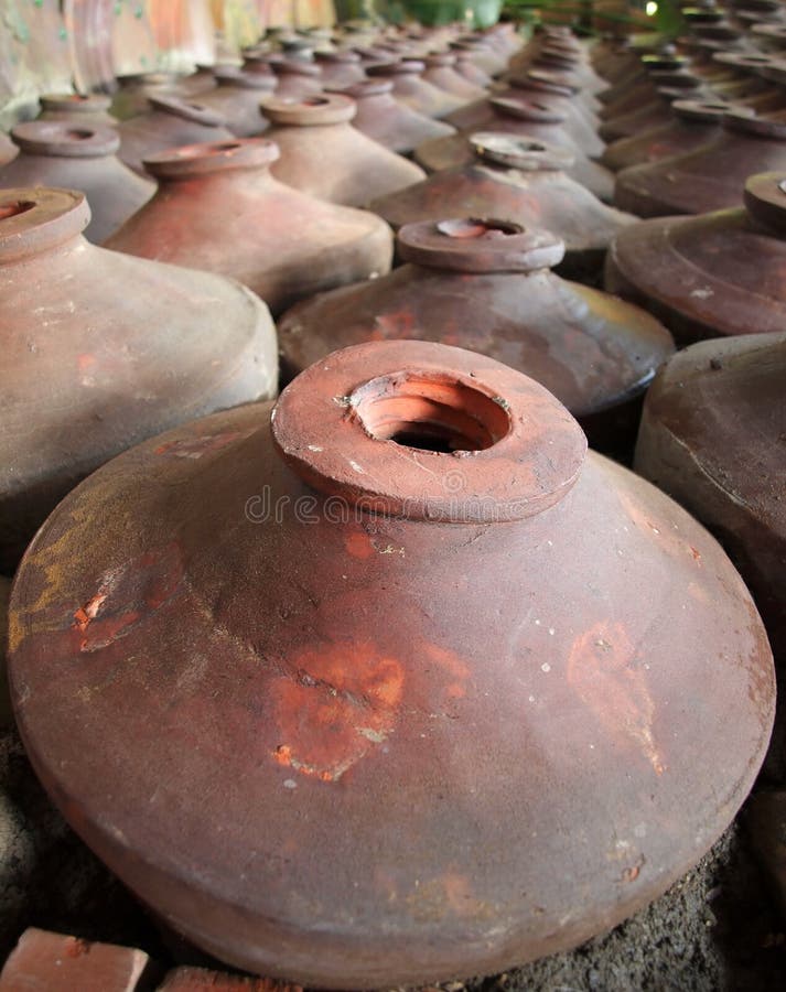 Large Earthenware Pots stock image. Image of ceramics - 20573755