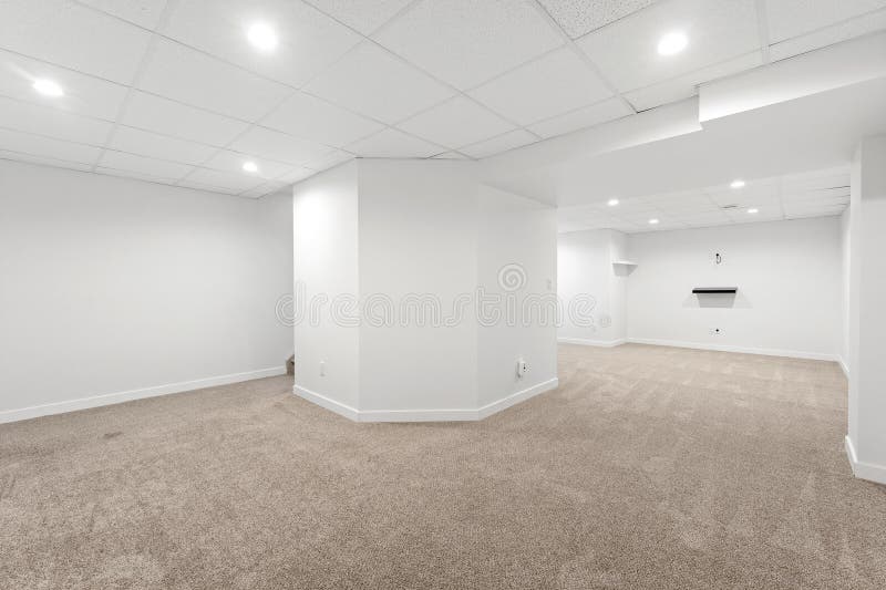 1,385 Large Empty White Room Ceiling Walls Stock Photos - Free ...