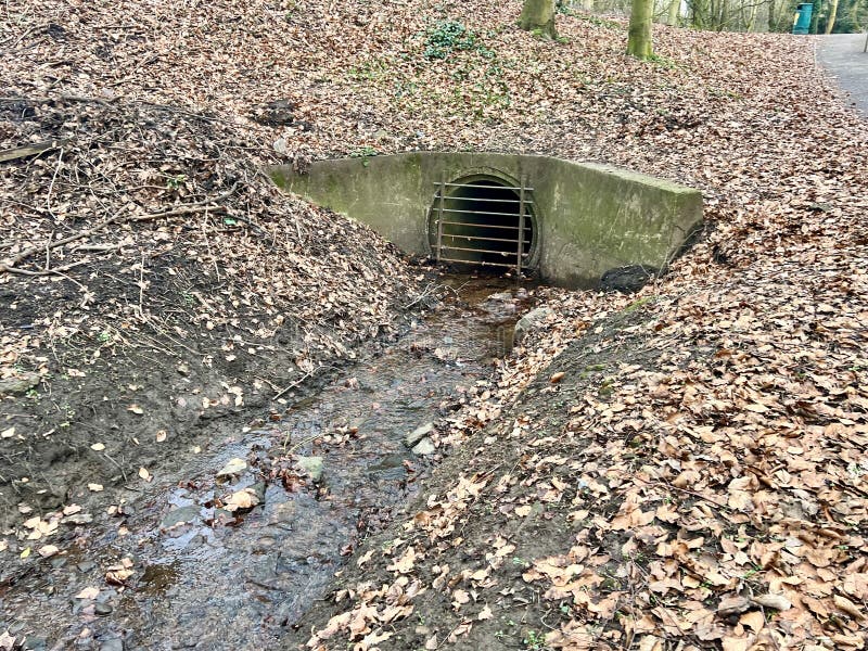 Drain Flood Gate stock image. Image of tunnel, stream - 305352397