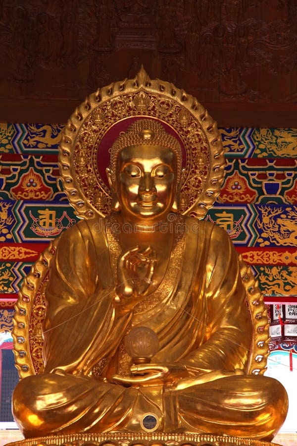 Large gold buddha image stock photo. Image of illuminated - 11787790