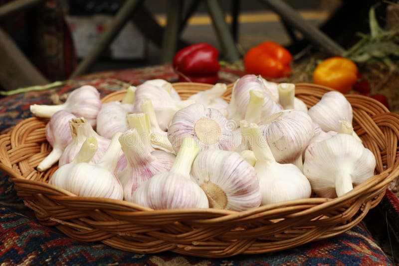 Large Group of Garlic in Bowl Stock Photo - Image of collection, vegan ...