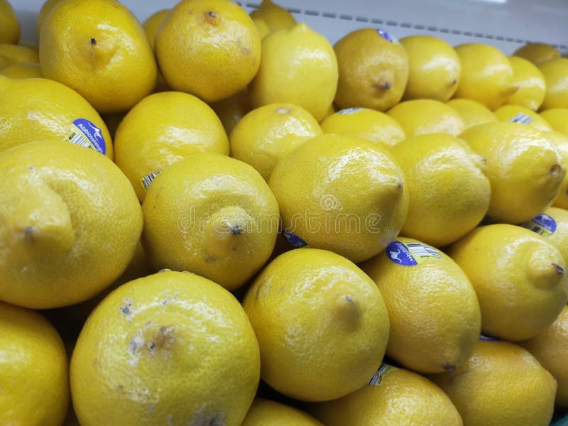 Large Group of Lemon Close Up Stock Image - Image of lemon, apple ...