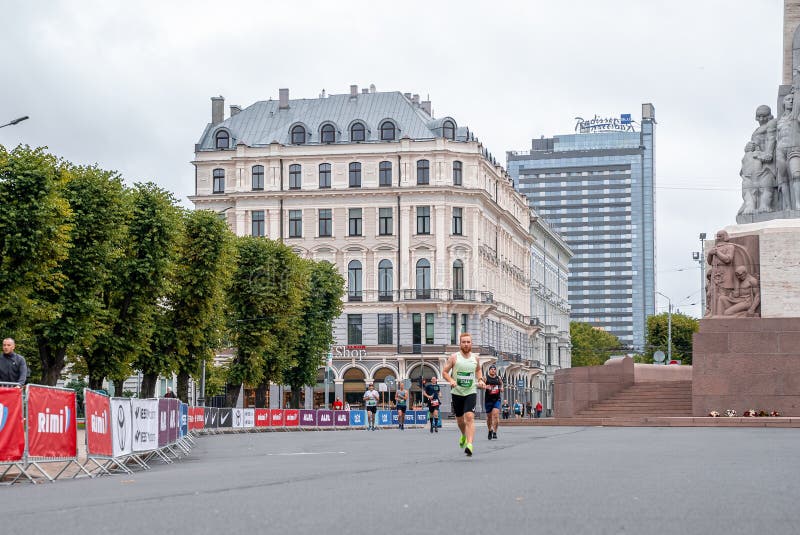 Large Group of Men Runners Running Marathon Editorial Stock Photo ...