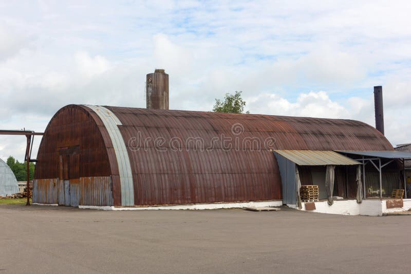 Large Iron Semicircular Hangar. Modular Semi-circular Warehouse Stock ...