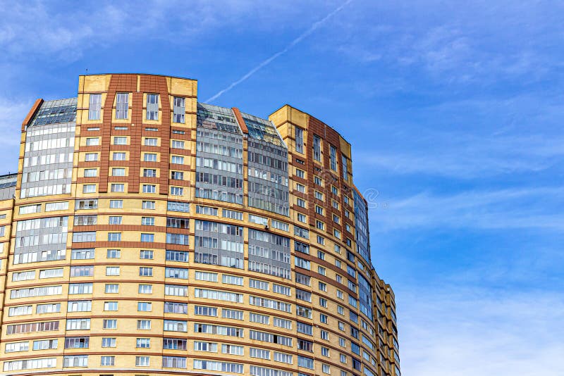 Round Skyscraper Building stock image. Image of high, tall - 4933647