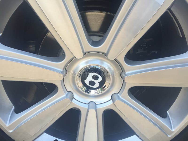 Bentley Rims, A large luxury rim from the