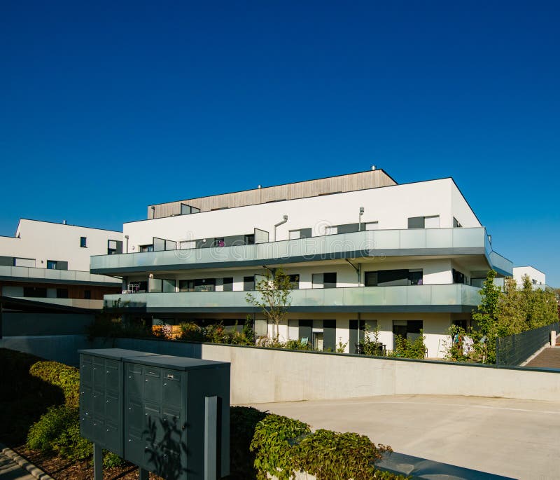 Large, Modern New Apartment Complex Building Stock Image - Image of ...