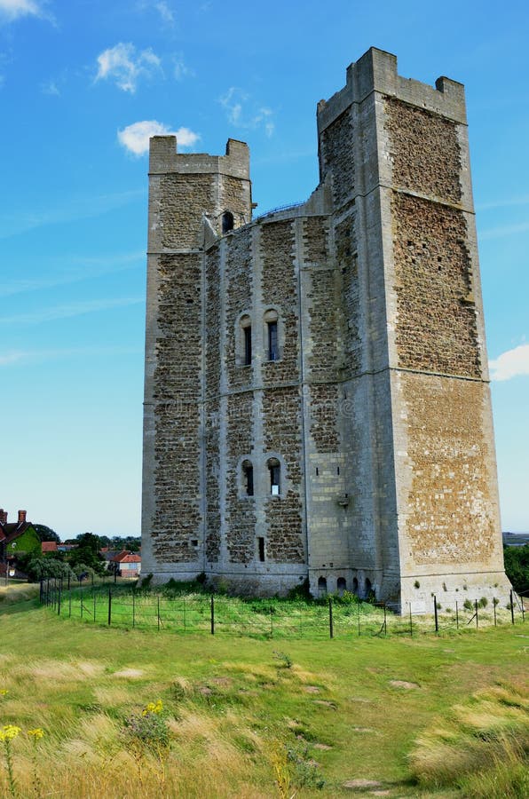 Broadway Tower - Folly in Cotswolds England Stock Photo - Image of ...