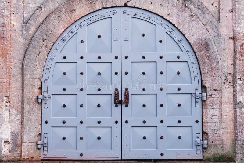 Large Old Gate in an Ancient Castle Stock Image - Image of entrance ...