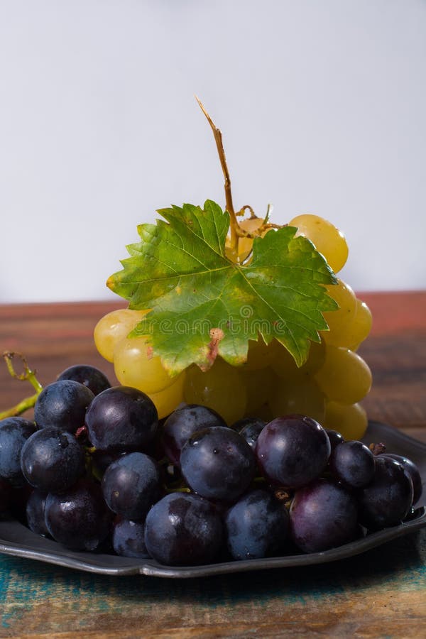 Large Organic Table Grape Globe in Assortment Served on the Tin Stock ...