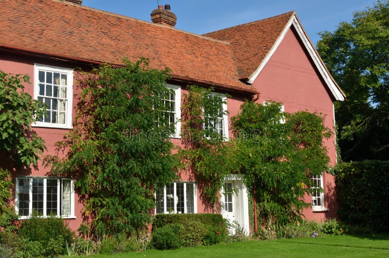 Pink English Country Cottage Stock Image - Image of house, green: 26150333