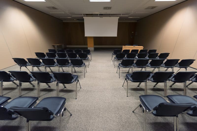 Large Presentation Screen in Modern Conference Hall. Large Presentation ...