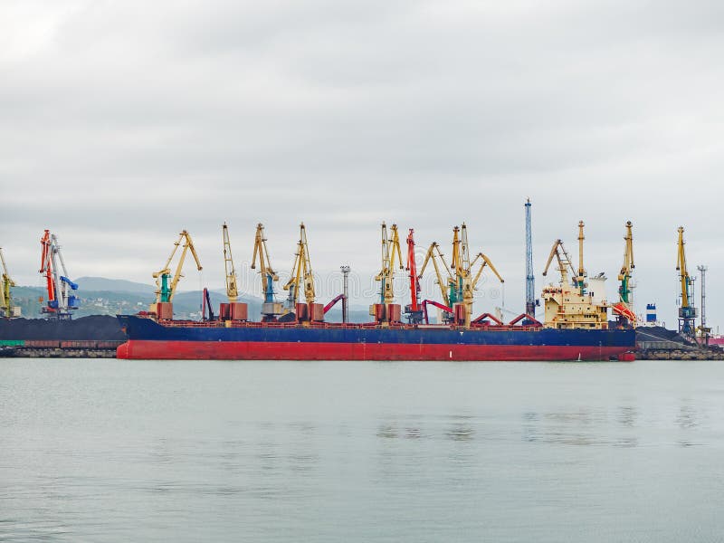 Coal pier loading dock stock photo. Image of transportation - 10076848