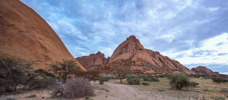 Large Red Granite Rocks at Spitzkoppe Stock Photo - Image of mountain ...
