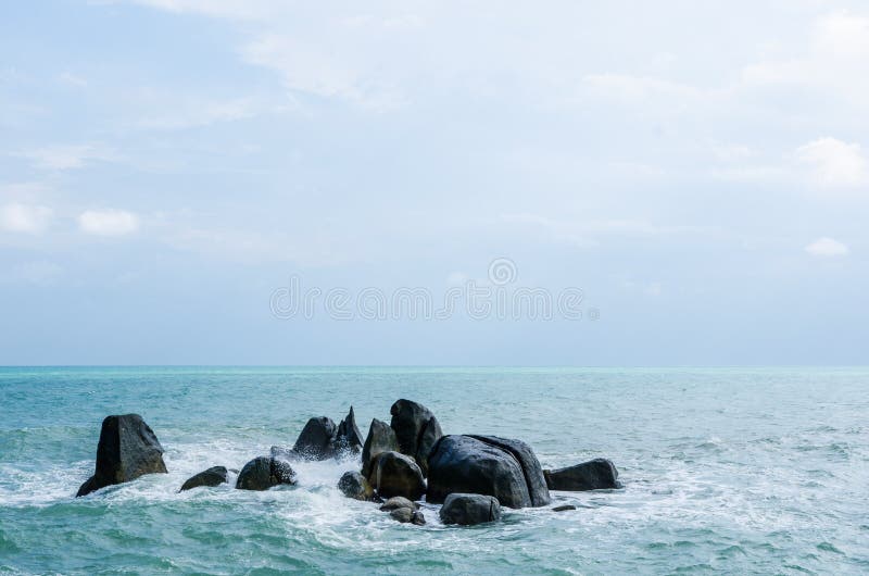 Large Reefs in the Middle of the Sea Stock Photo - Image of view ...