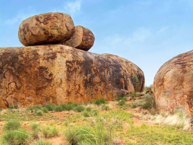 Large Rock Formations in Karlu Karlu, Devils Marbles Australia Stock ...
