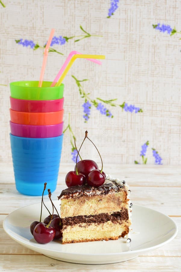 Large round cake stock photo. Image of flower, bake, gourmet - 75332734