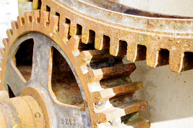 Large Rusted Gears Interlock Stock Photo - Image of transmission, axle ...