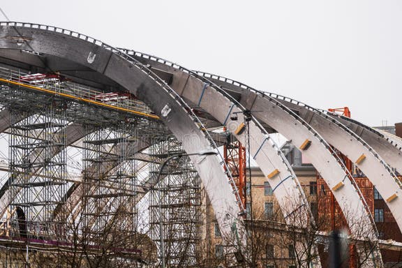 Large-scale Bridge Construction with Metal Framework.. Stock Photo ...