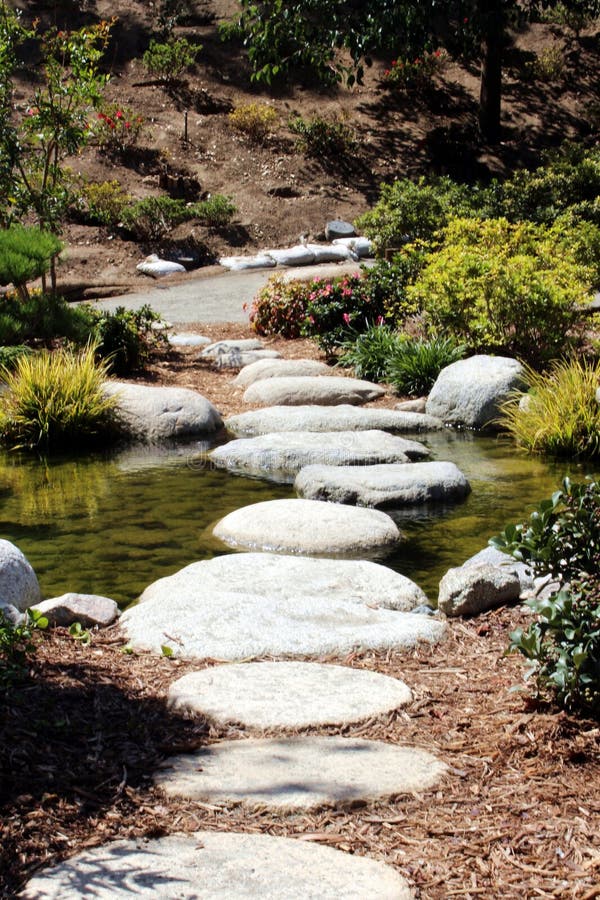 Large Stone Pathway Across a Stream in a Garden Setting in California ...