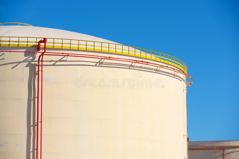 Large Tanks for Fuel Storage Stock Photo - Image of plant, architecture ...