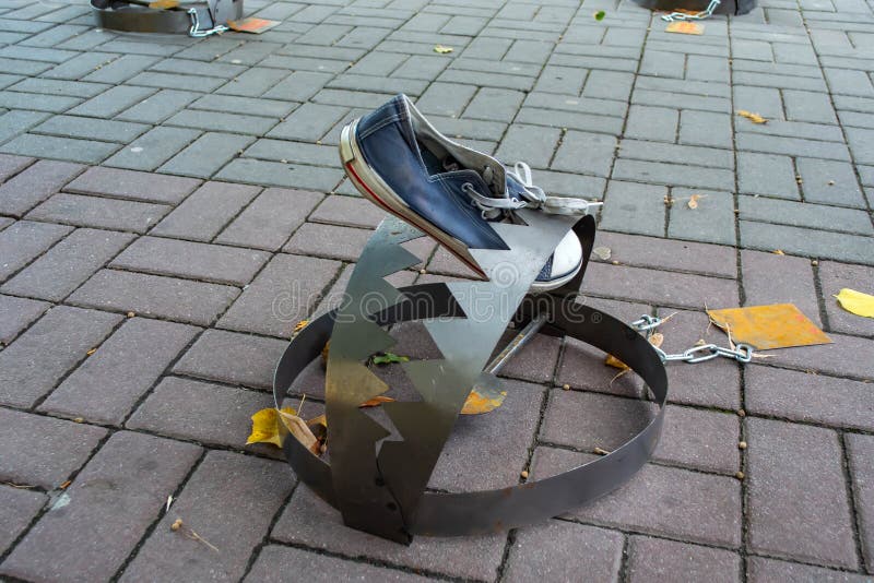 Large Traps. Concept of Man Trapping. Fall Stock Image - Image of ...