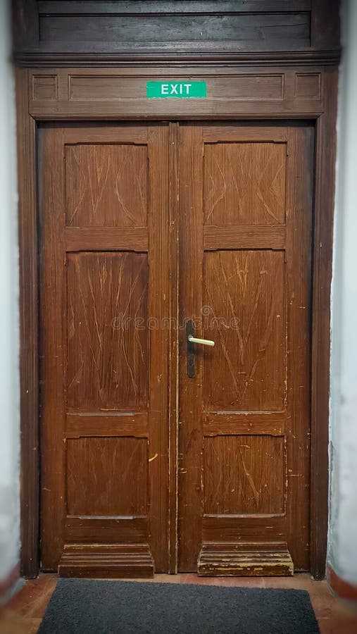 Large Wooden Brown Door in the Synagogue Stock Image - Image of wooden ...