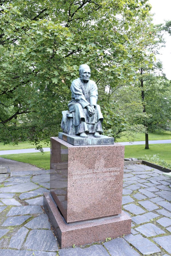 Larin Paraske Monument in Helsinki Editorial Stock Image - Image of ...