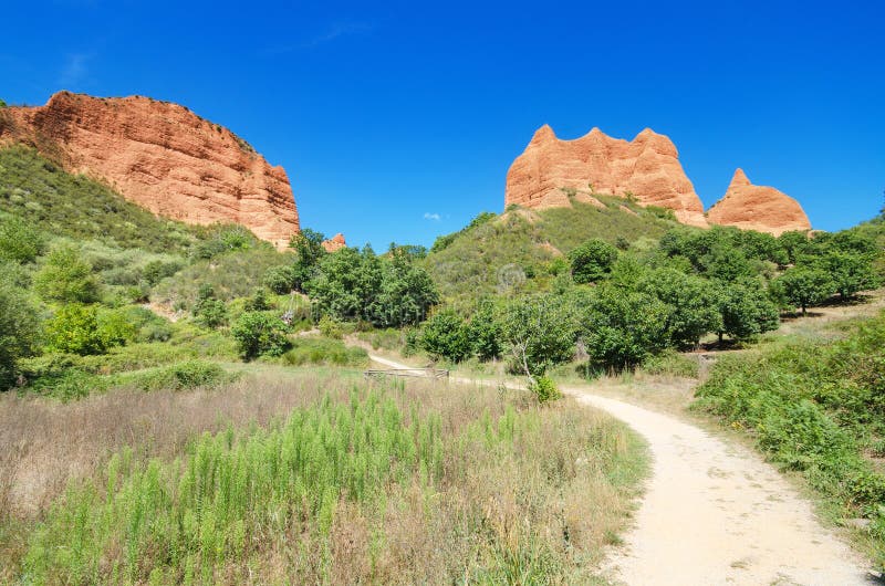 Las Medulas, Ancient Roman Mines in Leon, Spain. Stock Photo - Image of ...