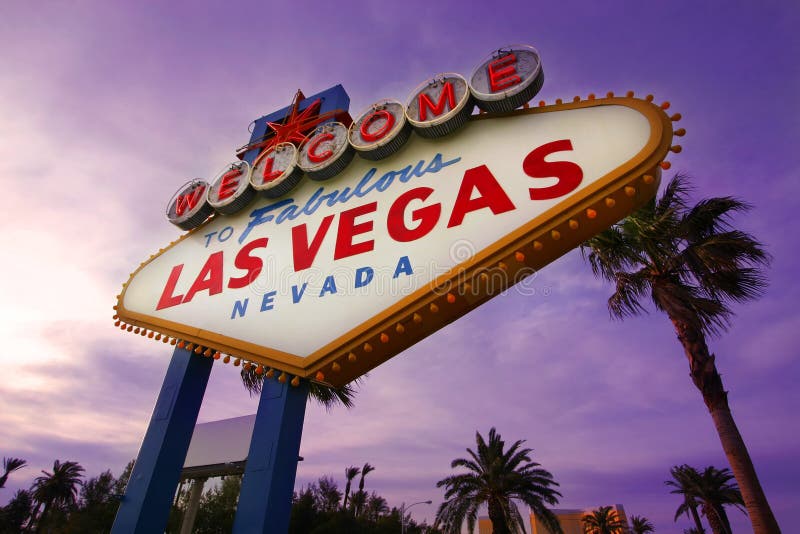 Las Vegas Welcome Sign at Sunset Stock Photo - Image of dusk, palm: 5962588