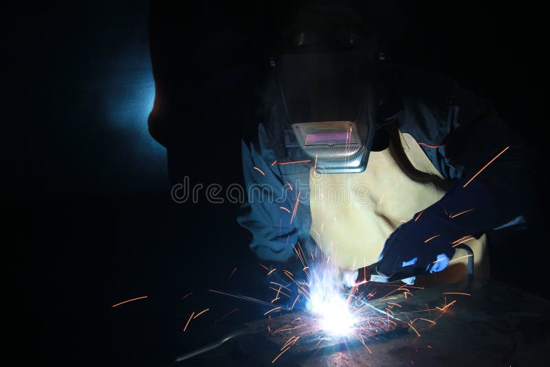 Lasser aan het werk stock foto. Image of masker, smelting - 21770468