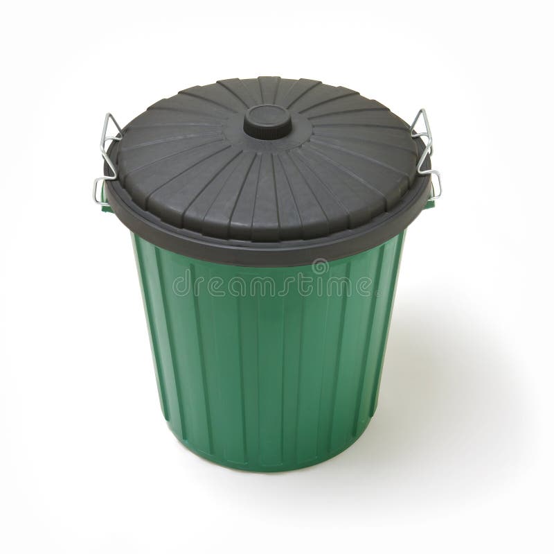 Lata de lixo imagem de stock. Imagem de isolado, lata - 6191717