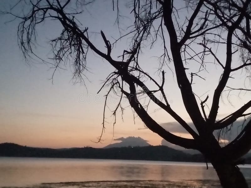 Late Sunset on the Lake Shore Stock Photo - Image of sunset, beauty ...