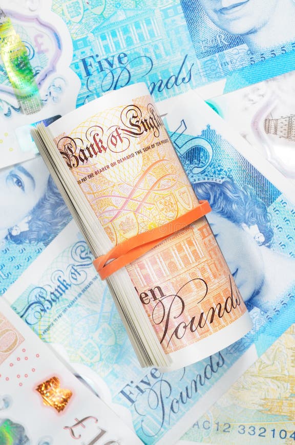New Five and Ten Pound Notes Editorial Photography - Image of latest ...