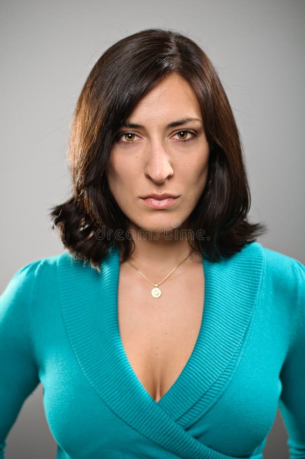 Latina-Frauen-lächelndes Porträt Stockfoto - Bild von erwachsener ...