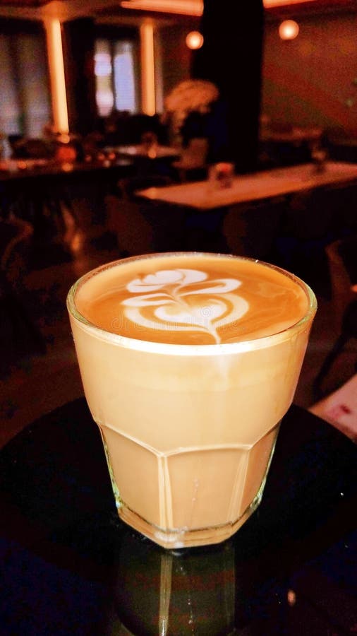Latte art flower stock photo. Image of kopi, coffee - 322298014