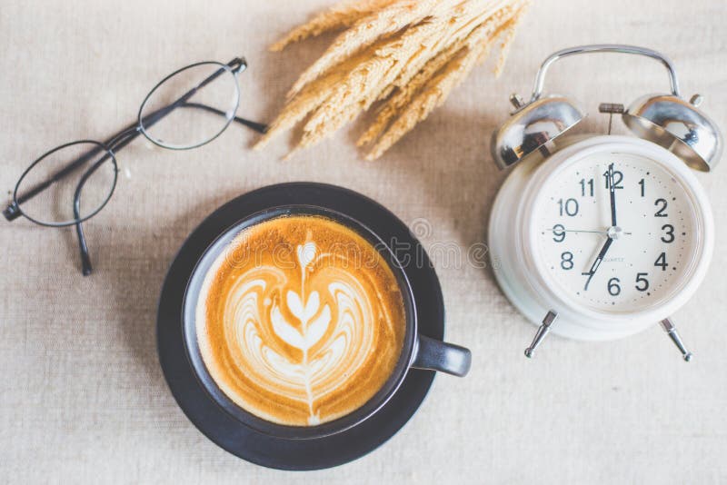 Latte kaffe arkivfoto. Bild av skrivbord, utformning - 113316024