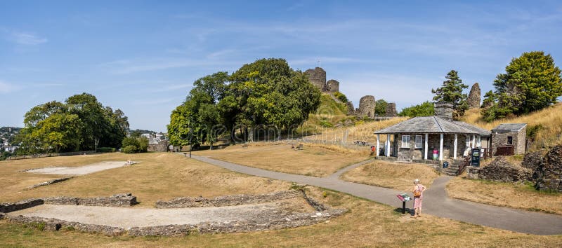 Launceston Medieval Castle and Round Tower in Launceston, Cornwall, UK ...